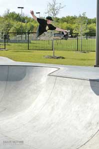 Jon Comer: Inspirational Skateboarder and Amputee Athlete